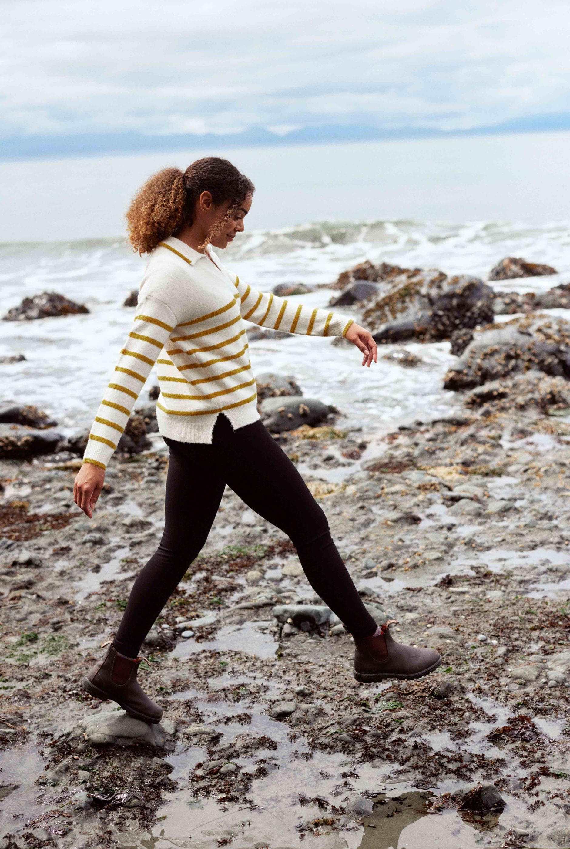 Lilliane High Waisted Leggings Black | Weird Fish