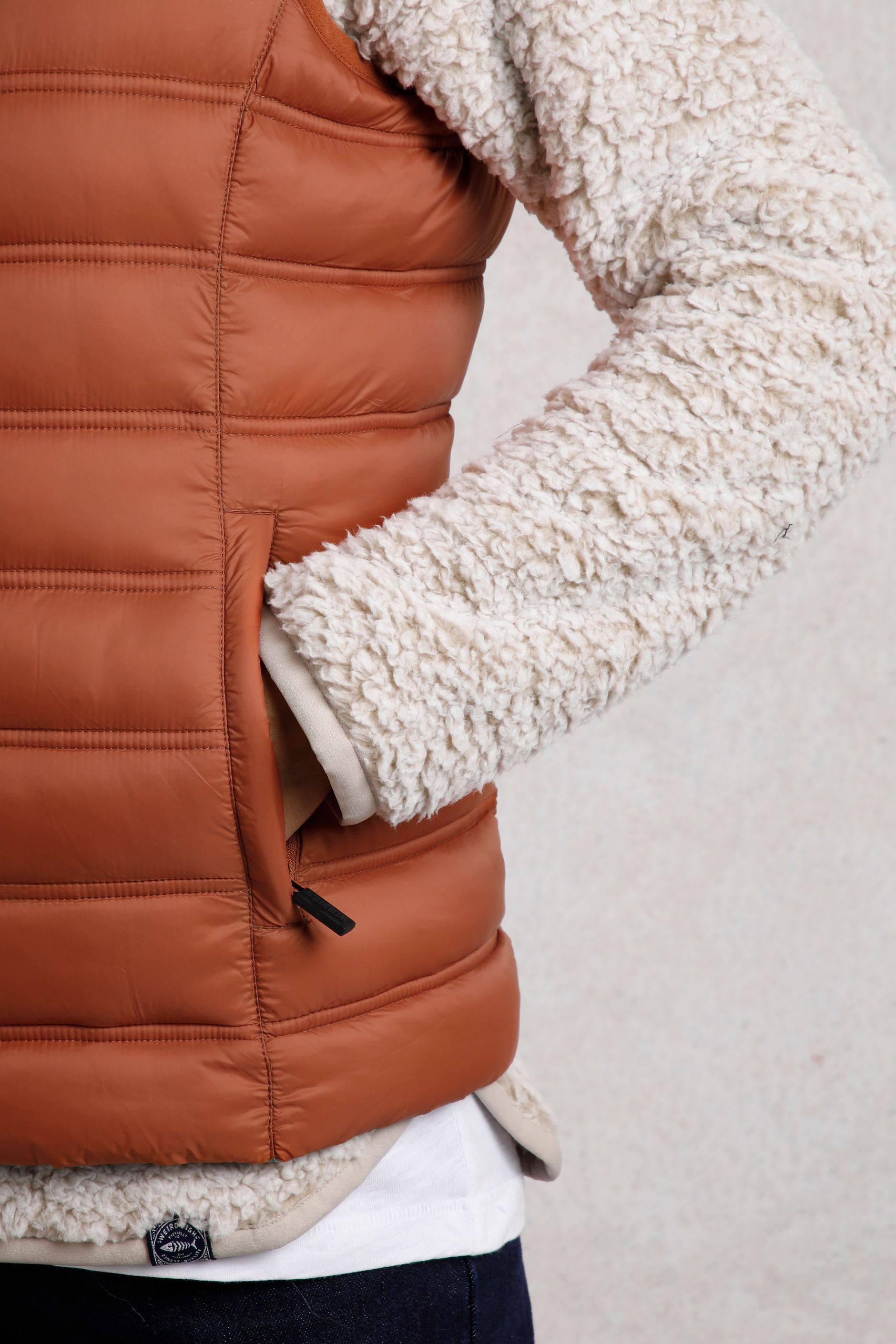 Atissa Lightweight Padded Gilet Rust | Weird Fish