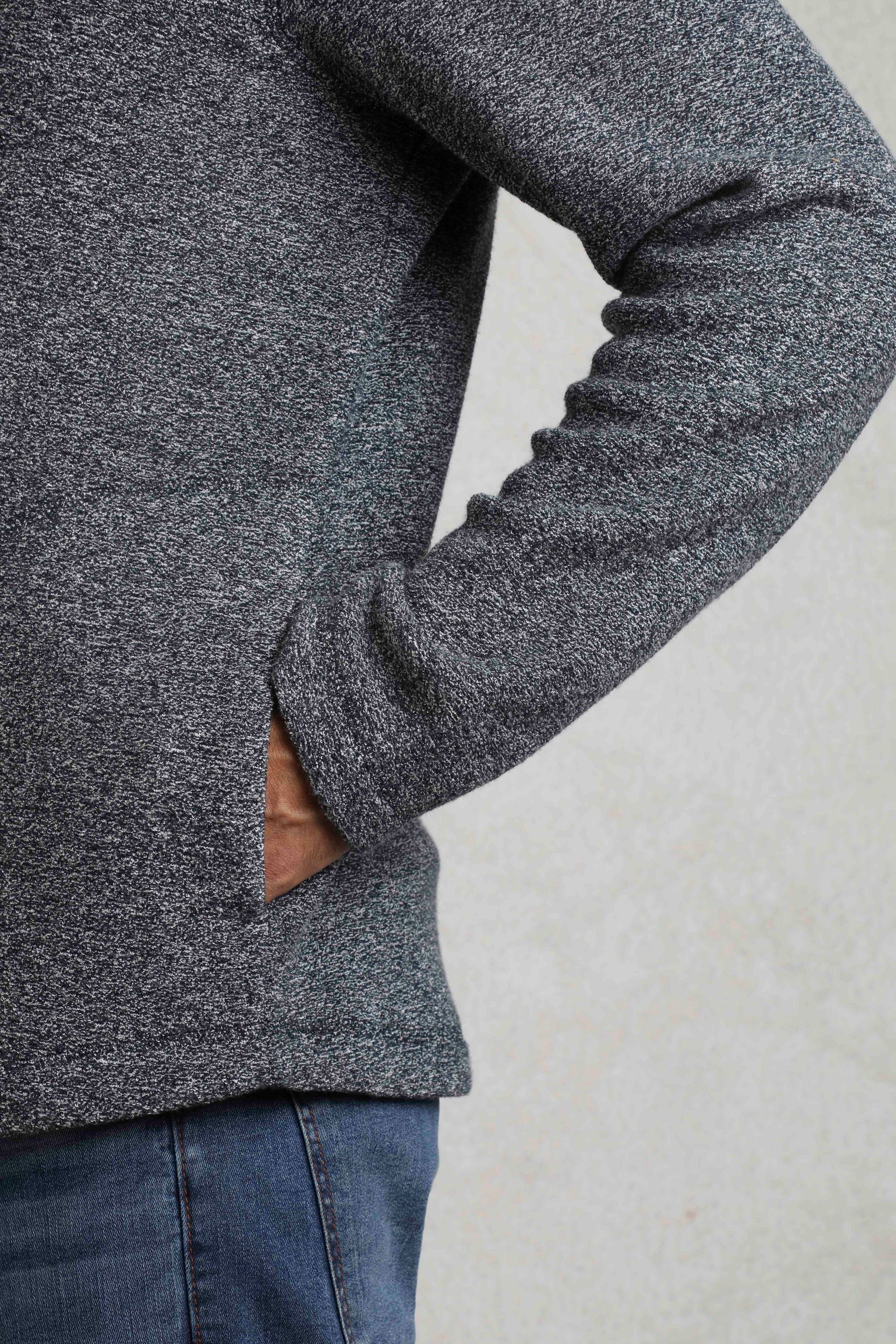 Laramie Eco 1/4 Zip Snow Marl Fleece Navy | Weird Fish