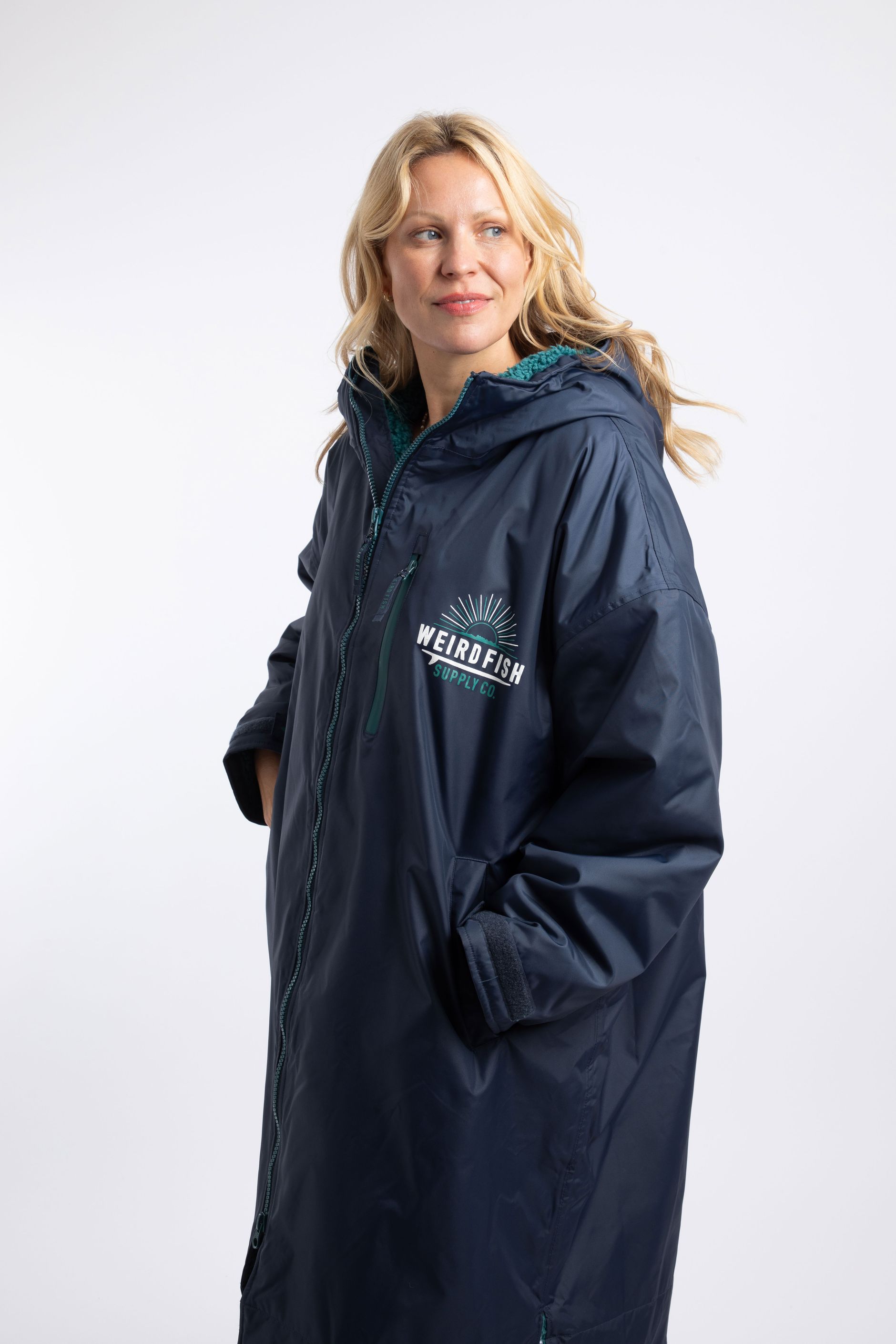 Atlantic Unisex Waterproof Changing Robe Blue Surf | Weird Fish