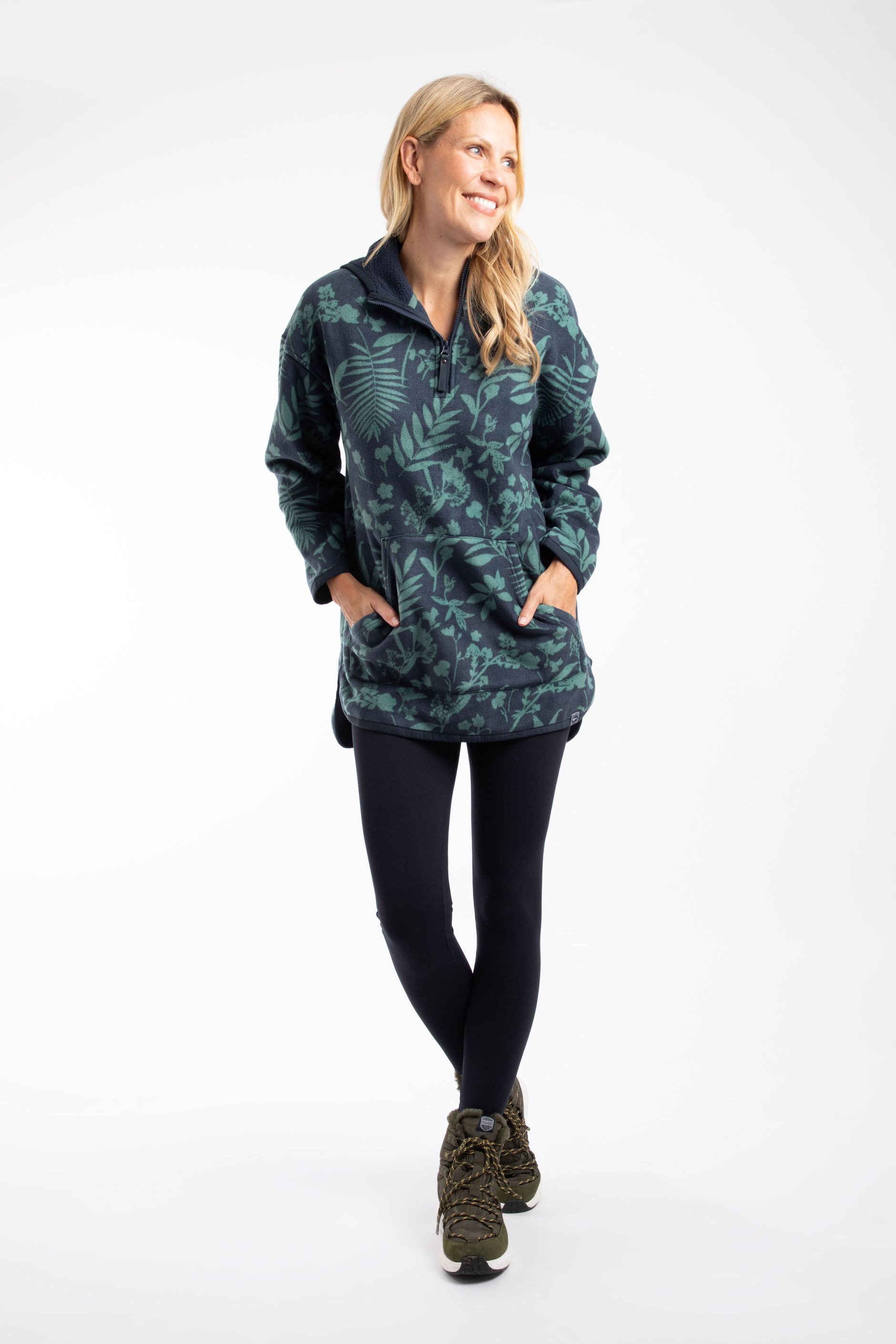 Ester Printed Polar Popover Hoody GreenIvy | Weird Fish