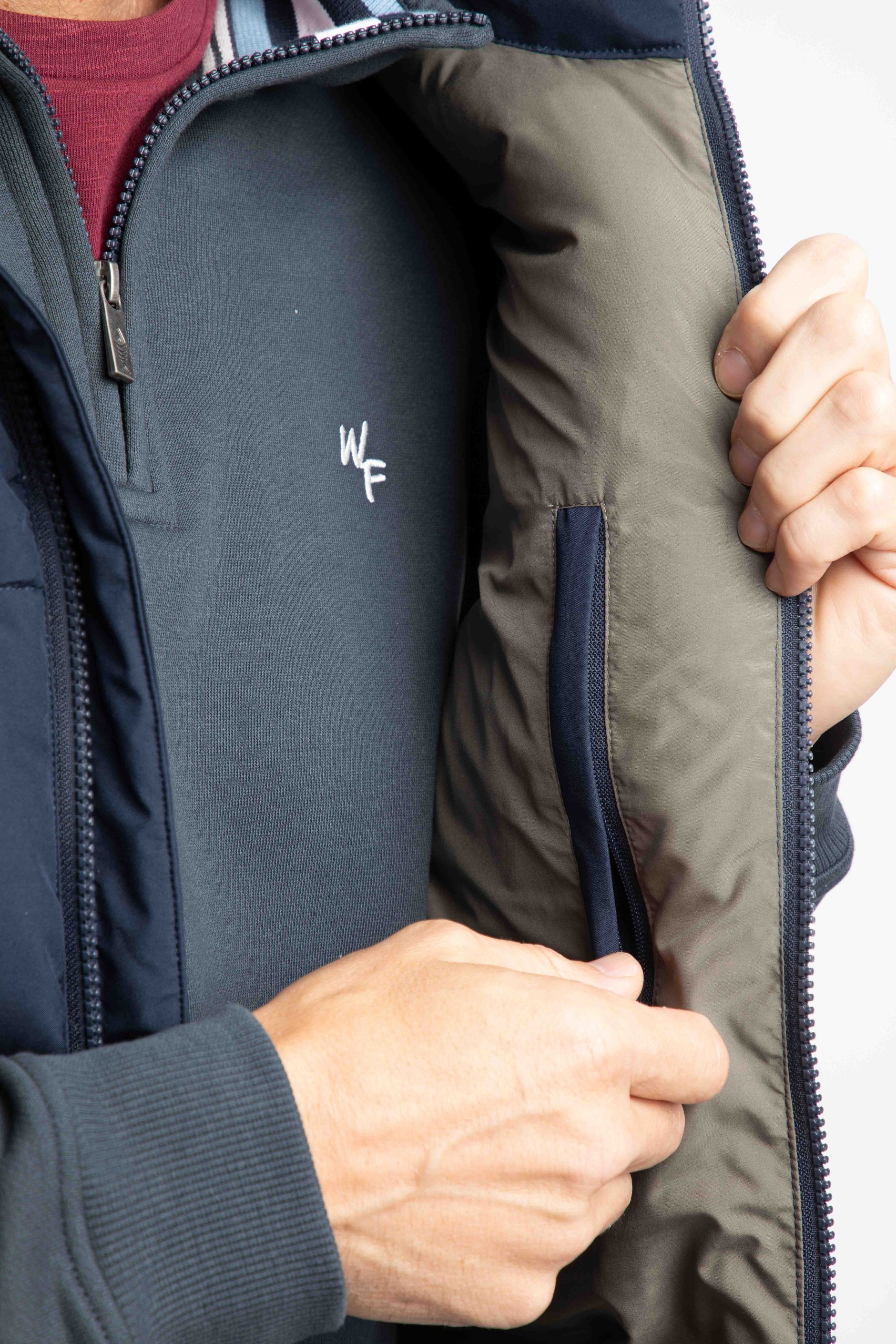 Calderhead Heavyweight Padded Gilet Midnight | Weird Fish