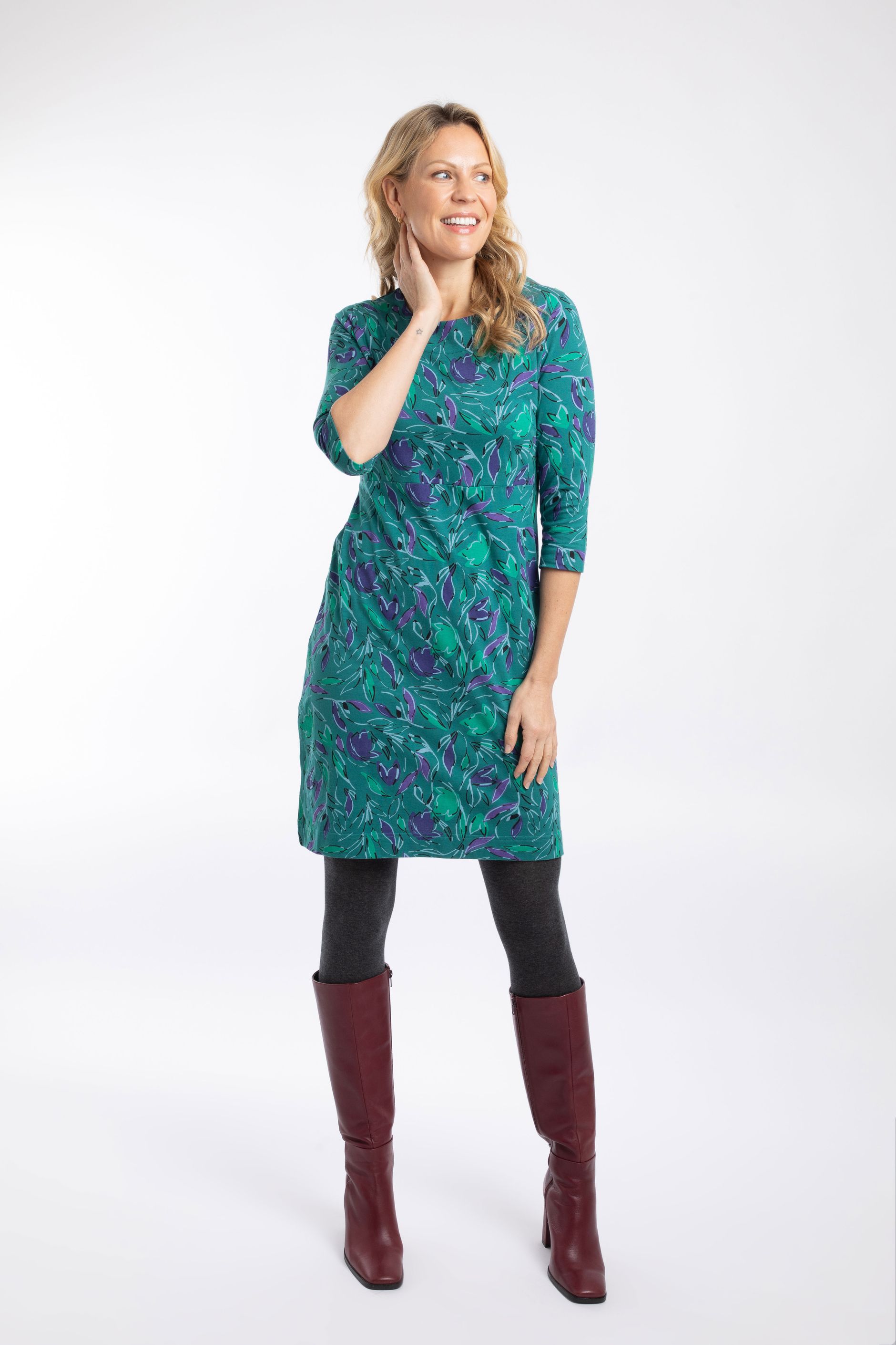 Shafika Organic Cotton Printed Jersey Dress Leaf Green | Weird Fish