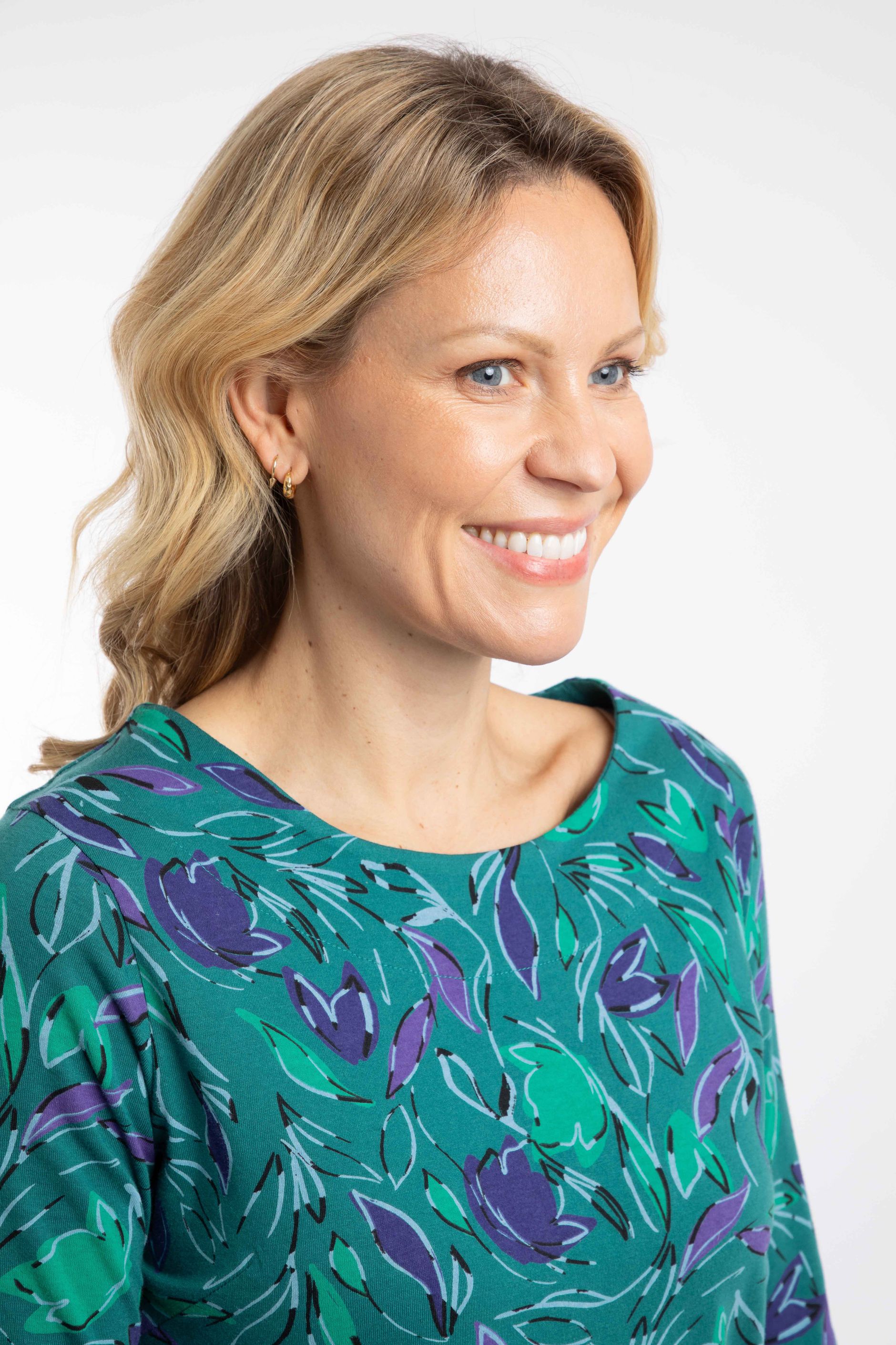Rachel Printed Jersey Tee Leaf Green | Weird Fish