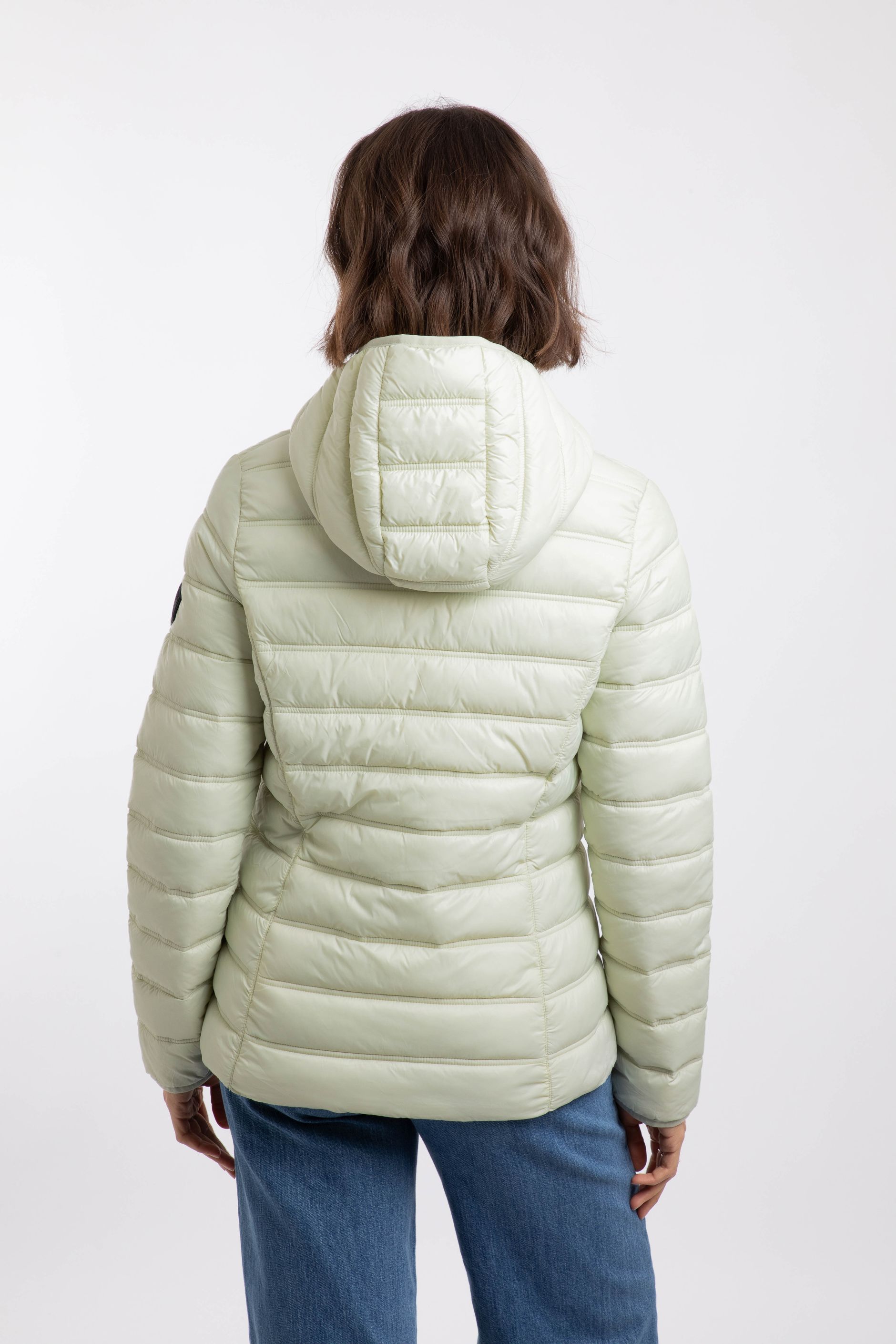 Eshka Lightweight Padded Jacket Bermuda | Weird Fish