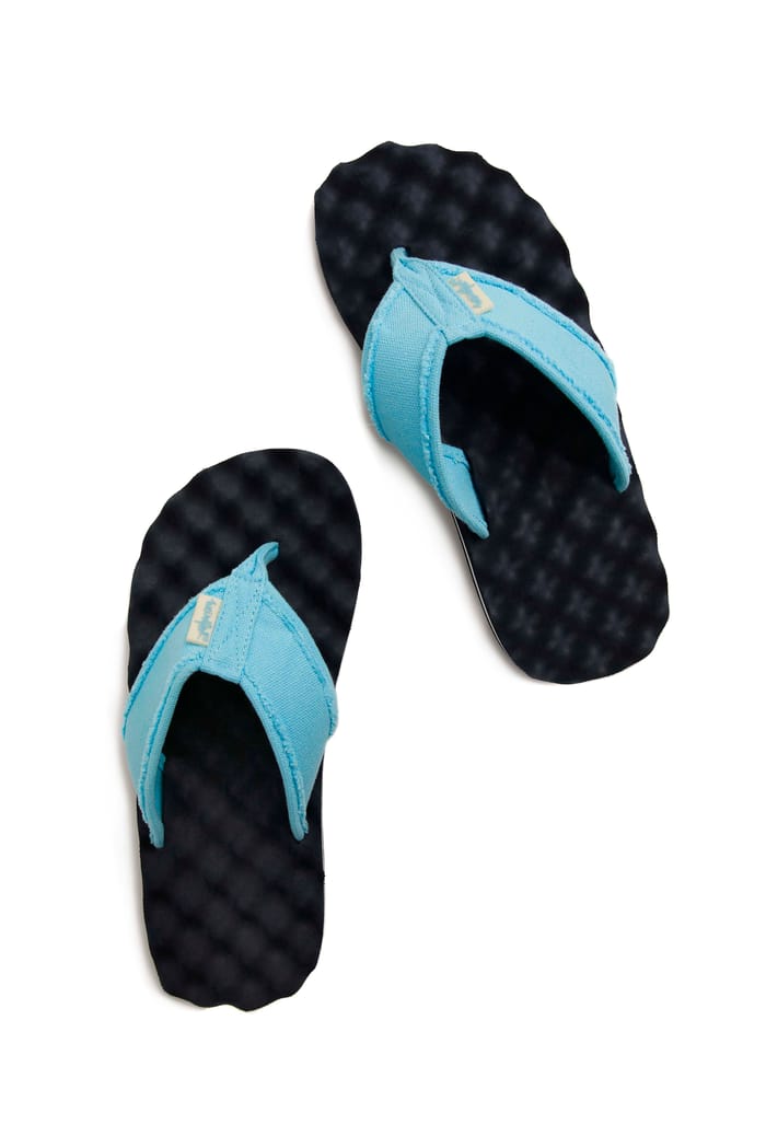 Cayman Waffle Flip Flops Navy | Weird Fish