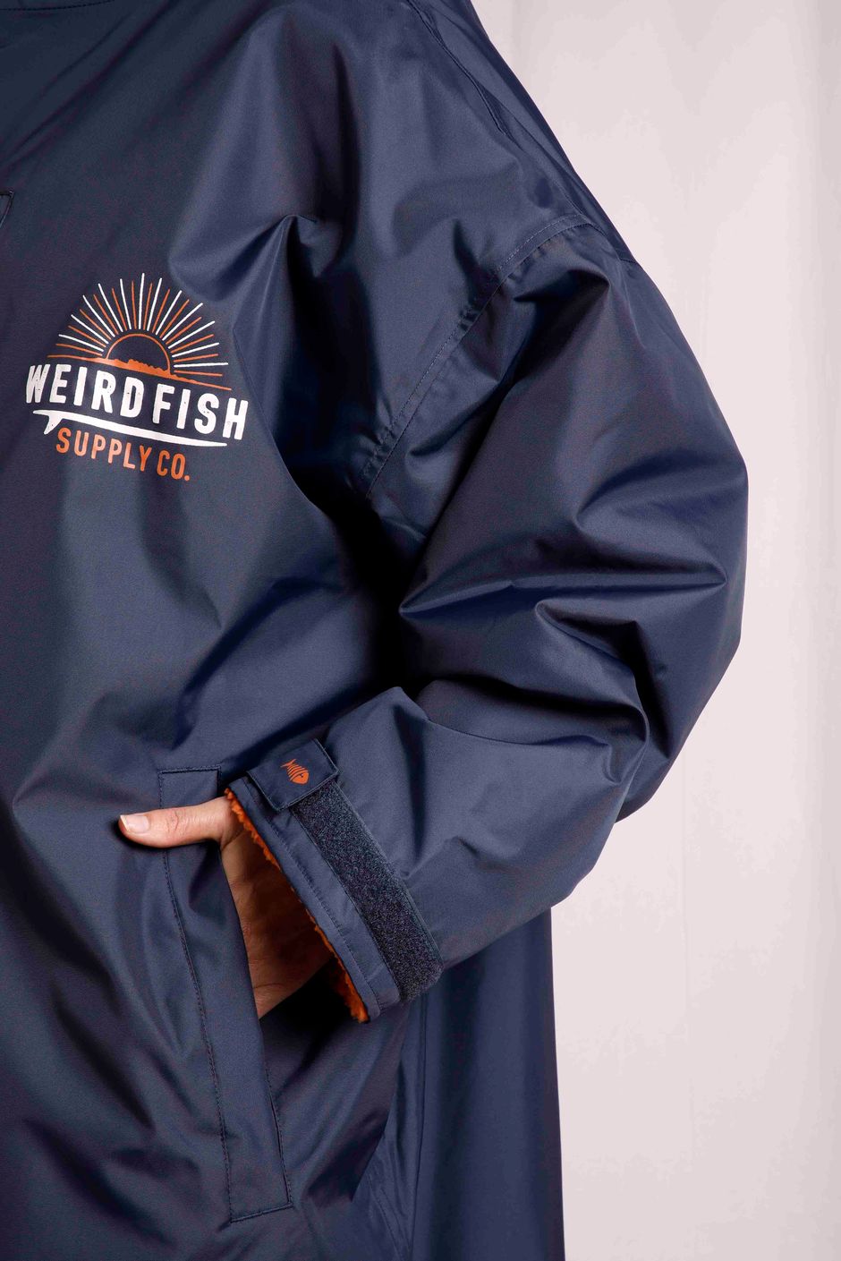 Atlantic Unisex Waterproof Changing Robe Navy | Weird Fish