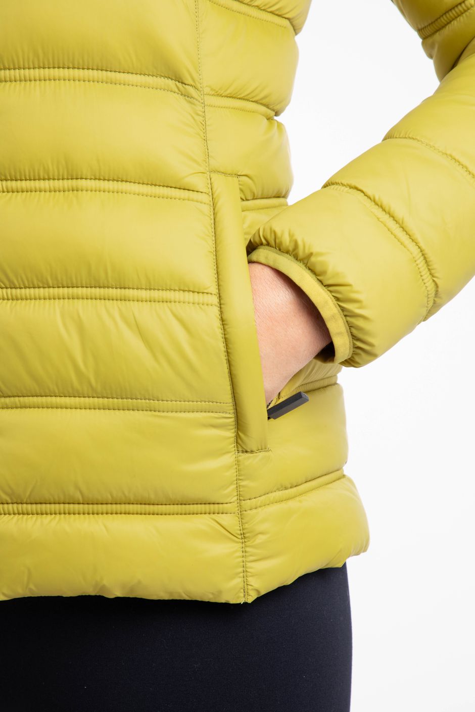 Eshka Lightweight Padded Jacket Tarragon | Weird Fish