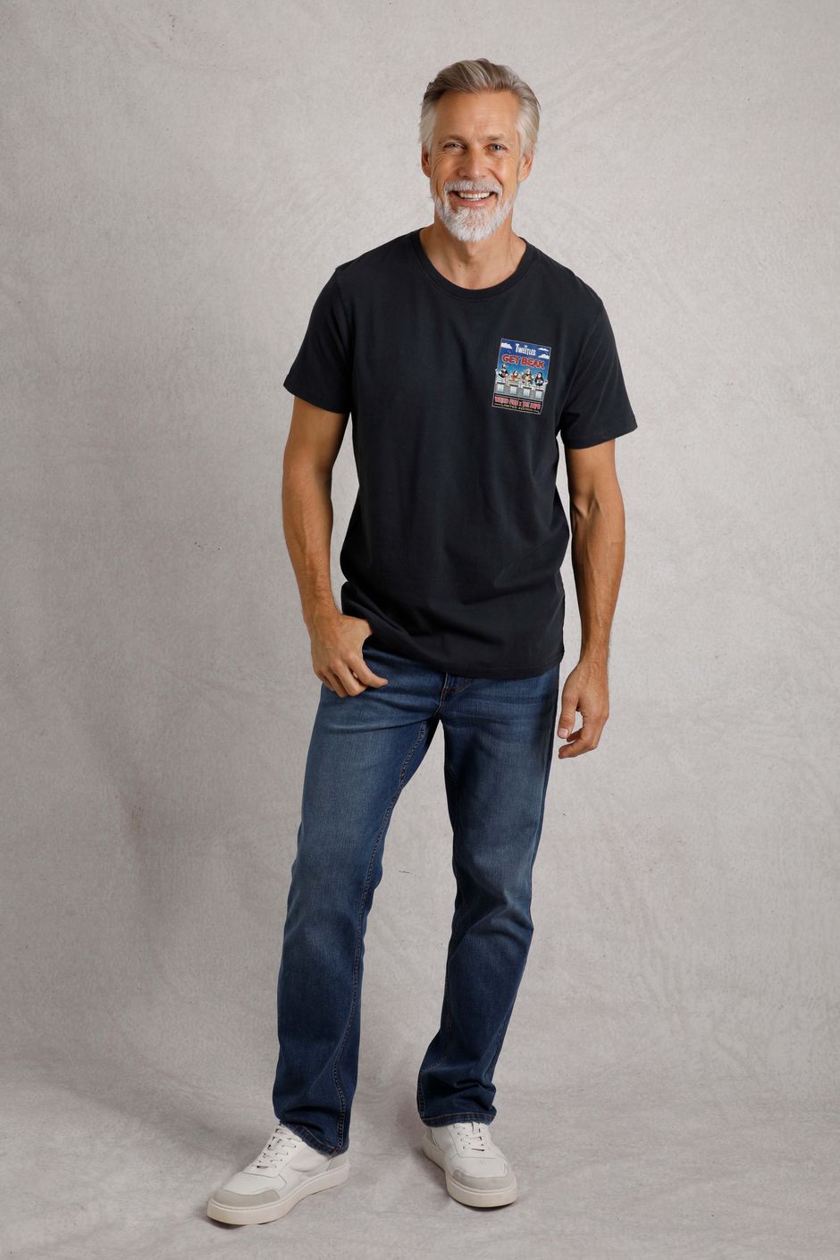 Get Beak Back Print RSPB Collaboration Artist T-Shirt Navy | Weird Fish