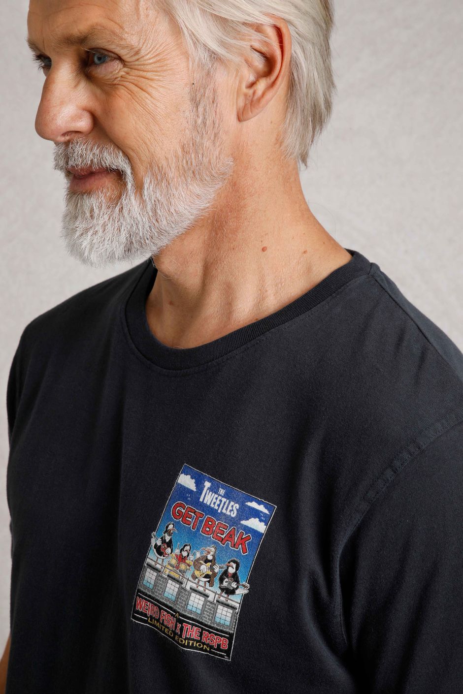 Get Beak Back Print RSPB Collaboration Artist T-Shirt Navy | Weird Fish