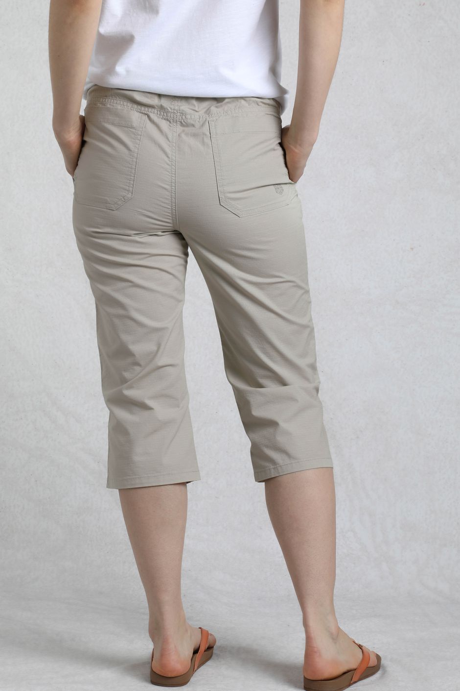 Anyar 3/4 Length Ripstop Trousers Oyster | Weird Fish