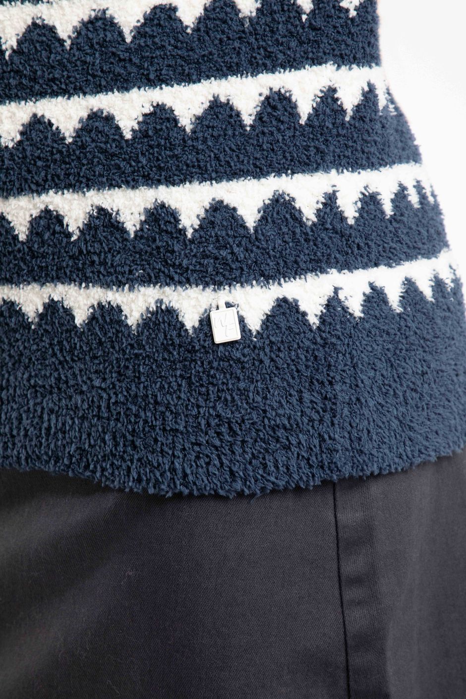 Tyla Cosy Knit Scalloped Jumper Navy | Weird Fish
